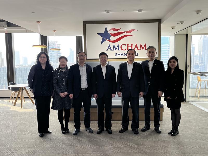 AmCham Shanghai Meets with Vice Mayor of Wuxi 上海美国商会会见无锡市周文栋副市长 | Amcham
